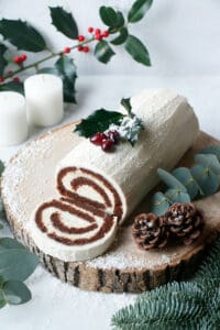 Yule Log (vegan & gluten-free) - Nirvana Cakery